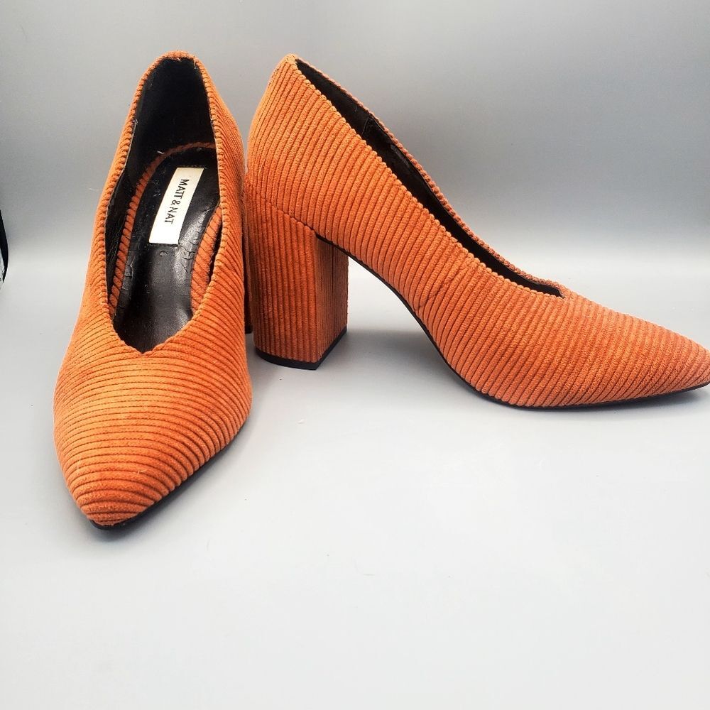 Matt And Nat Burnt Orange Corduroy Block Heels Size 9 - Gem